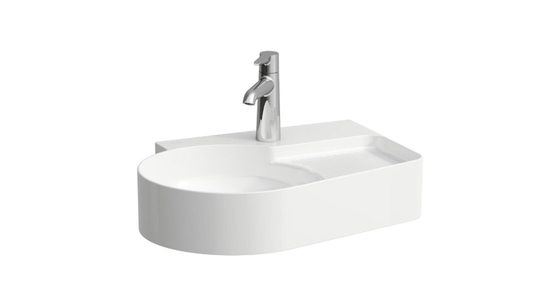 LAUFEN VAL Mosdó, alsó felülete csiszolt, félig száraz zónával és ...